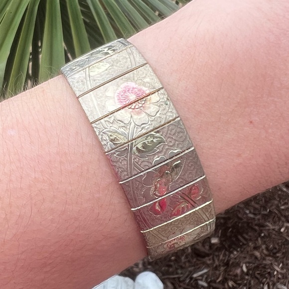 Jewelry | Vintage Embossed Colorized Flower Flat Panel Bracelet Silver ...